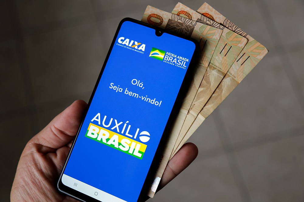 Auxílio Brasil vai voltar em 2025?
